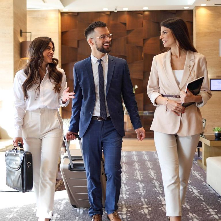 CDG AIRPORT SERVICE - Meet&Greet - Fast Track - Salon VIP